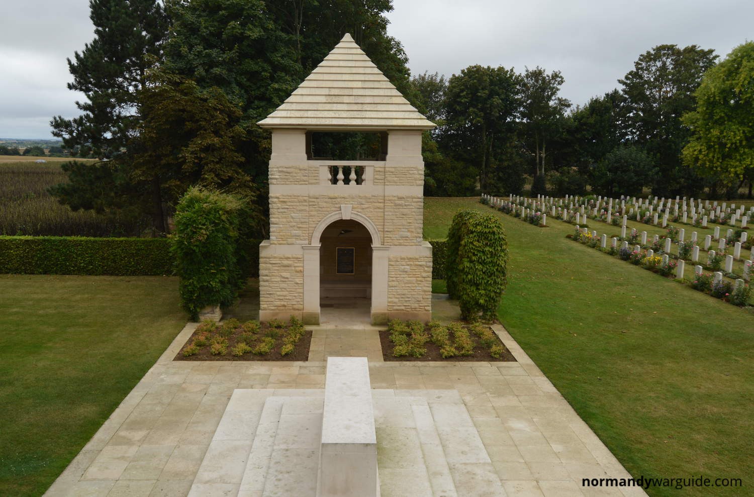 Beny-sur-Mer Canadian War Cemetery » Normandy War Guide