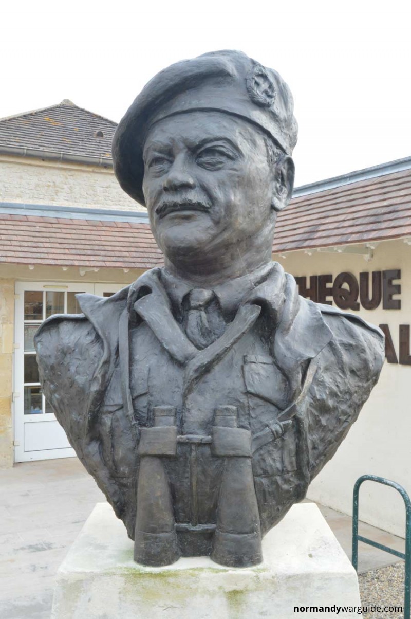 General Gale Memorial, Ranville » Normandy War Guide