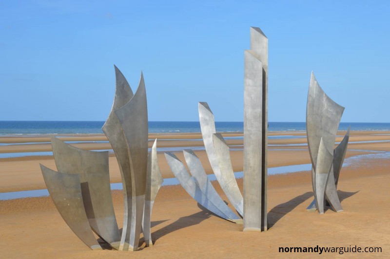 Les Braves – Omaha Beach Memorial in Normandy | Meaning & History ...