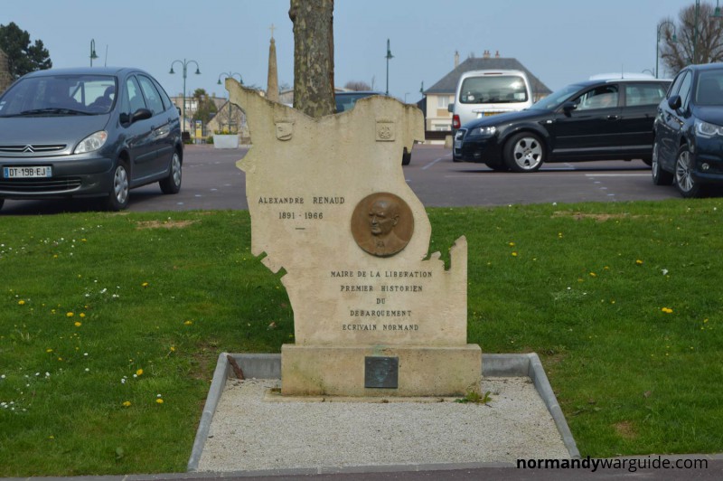 Major Alexandre Renaud Memorial Sainte-Mere-Eglise » Normandy War Guide